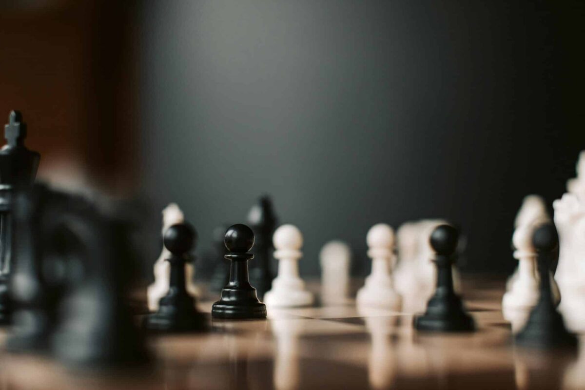 Top 3 Chess Grandmasters In The World